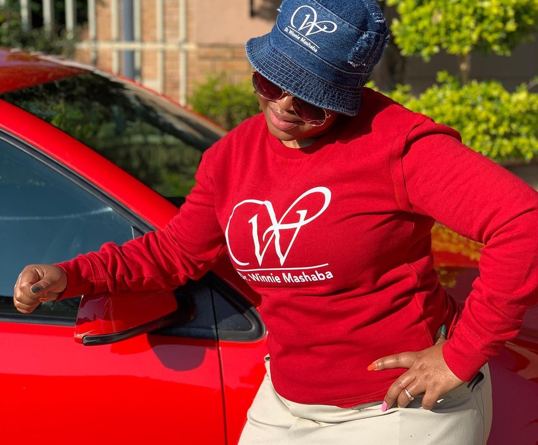 Home - Dr. Winnie Mashaba - Best South African Traditional Gospel Artist