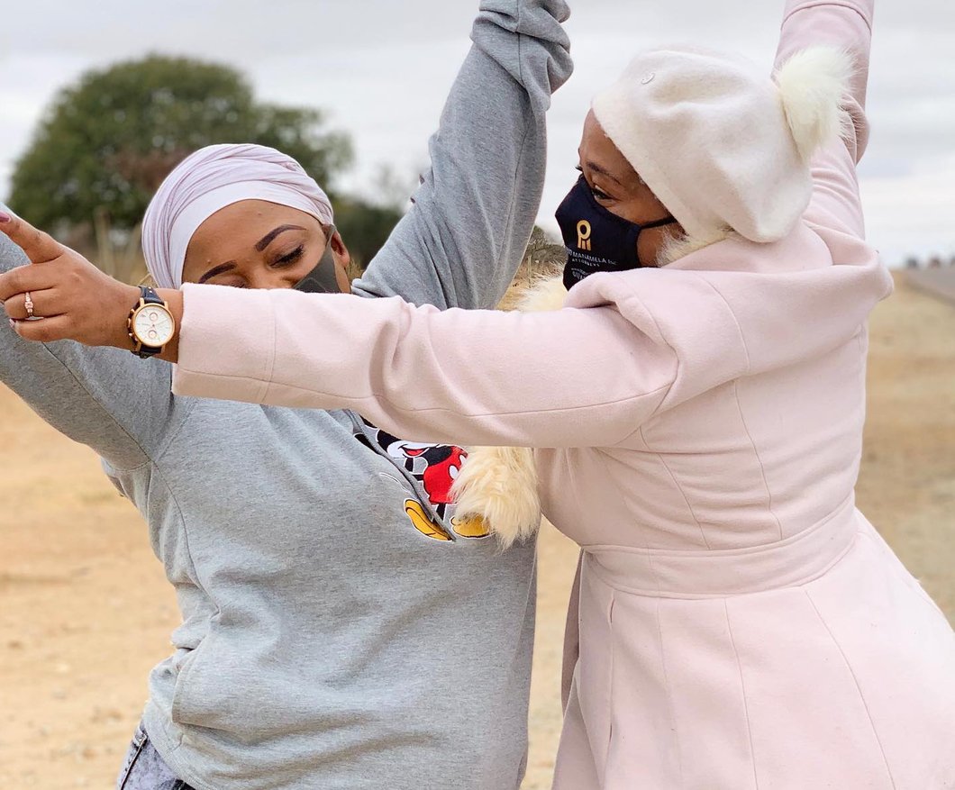 Home - Dr. Winnie Mashaba - Best South African Traditional Gospel Artist